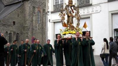 Soignies: Dans les coulisses de la procession historique ! - sudinfo.be