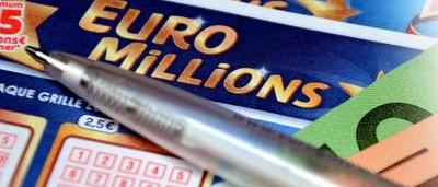 En pleine rue, elle découvre un ticket gagnant EuroMillions - sudinfo.be