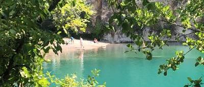 Des visiteurs de toute la Belgique ce mardi, carrière Gralex à Mont-sur ...