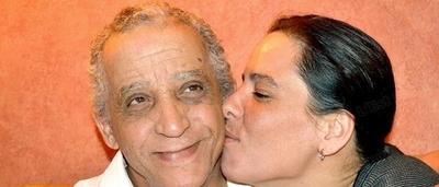 Grâce à Facebook, Raymond Rémy retrouve sa fille Sandra, perdue il y a ...