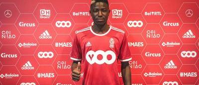 Le Standard enregistre l’arrivée de l’attaquant sénégalais Pathé Mboup ...