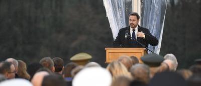 Hommage à Patton et à ses hommes au cimetière de Hamm - sudinfo.be