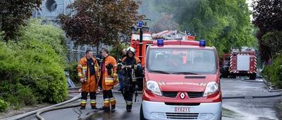 Important incendie chez NMC à Eynatten: des pompiers de 5 casernes ...