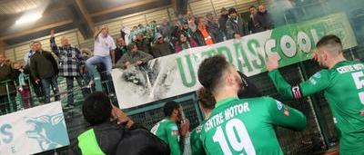 Les Ultras Cool ont l’UR La Louvière Centre dans la peau (vidéo ...