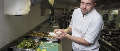 Le Sporting à la recherche d’un nouveau… cuistot - sudinfo.be