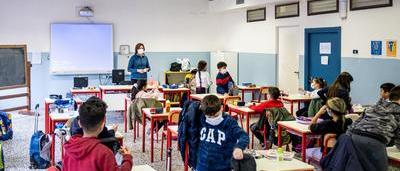 Écoles: le code rouge, au pire, jusque Pâques! - sudinfo.be