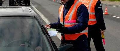 La police met 30 PV dans l’opération de roulage - sudinfo.be