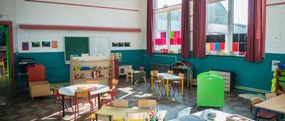 Non, l’école de l’avenue Max Buset à La Louvière n’a pas été abandonnée ...