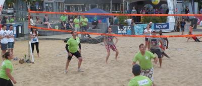 Les commerçants de Waremme se sont affrontés sur les terrains de beach ...