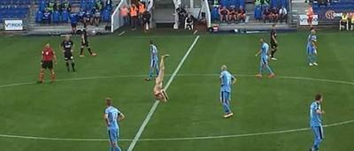 L’ancien attaquant danois, champion d’Europe en 1992, Lars Elstrup s ...