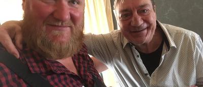 Triste nouvelle: le chanteur belge Wim Ravell est décédé à l’âge de 59 ...