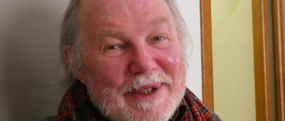 Retour de Guy Cabay avec une musique de docu sur des Belges se battant ...