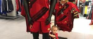 Le nouveau maillot des Diables rouges déjà en vente (photos) - sudinfo.be